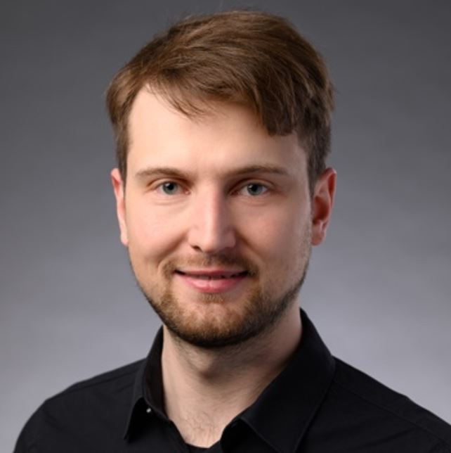 Lecturers and Experts